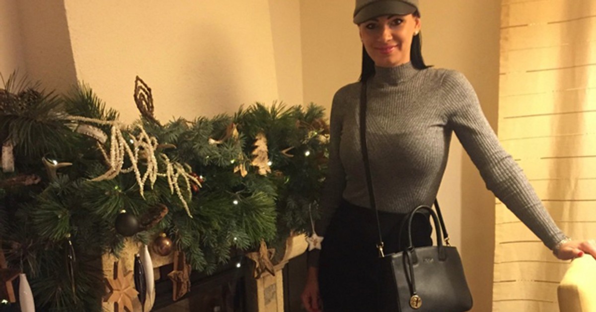 Vajda Alexandra mai szettje ünnepi és vagány egyszerre! - Glamour