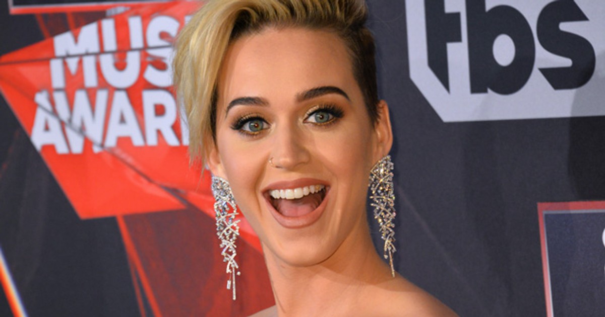 Katy Perry teljesen felismerhetetlen! - Glamour