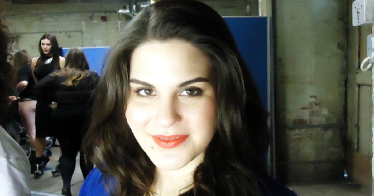 British Plus Size Fashion Weekend Farkas Éva magyar plus size modellel ...